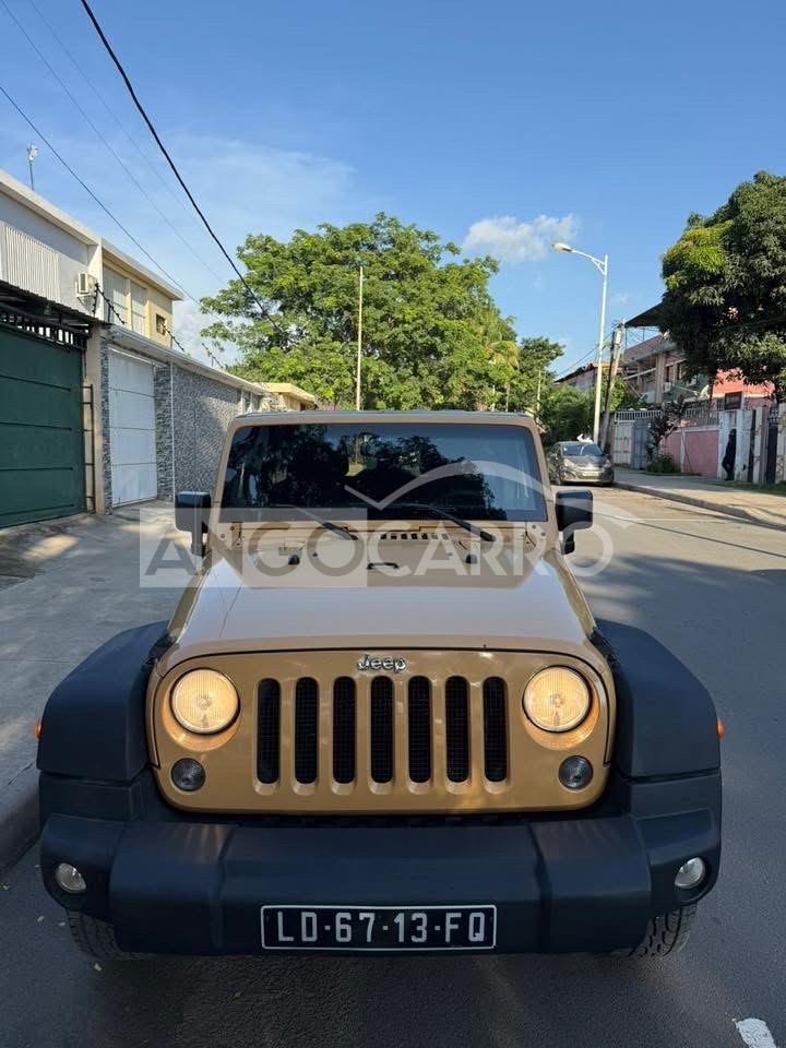Jeep Wrangler 2015 (Gasolina) - Angocarro
