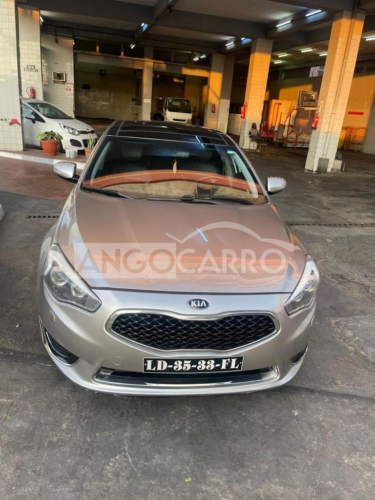 Kia Cadenza 2016 (Gasolina) - Angocarro