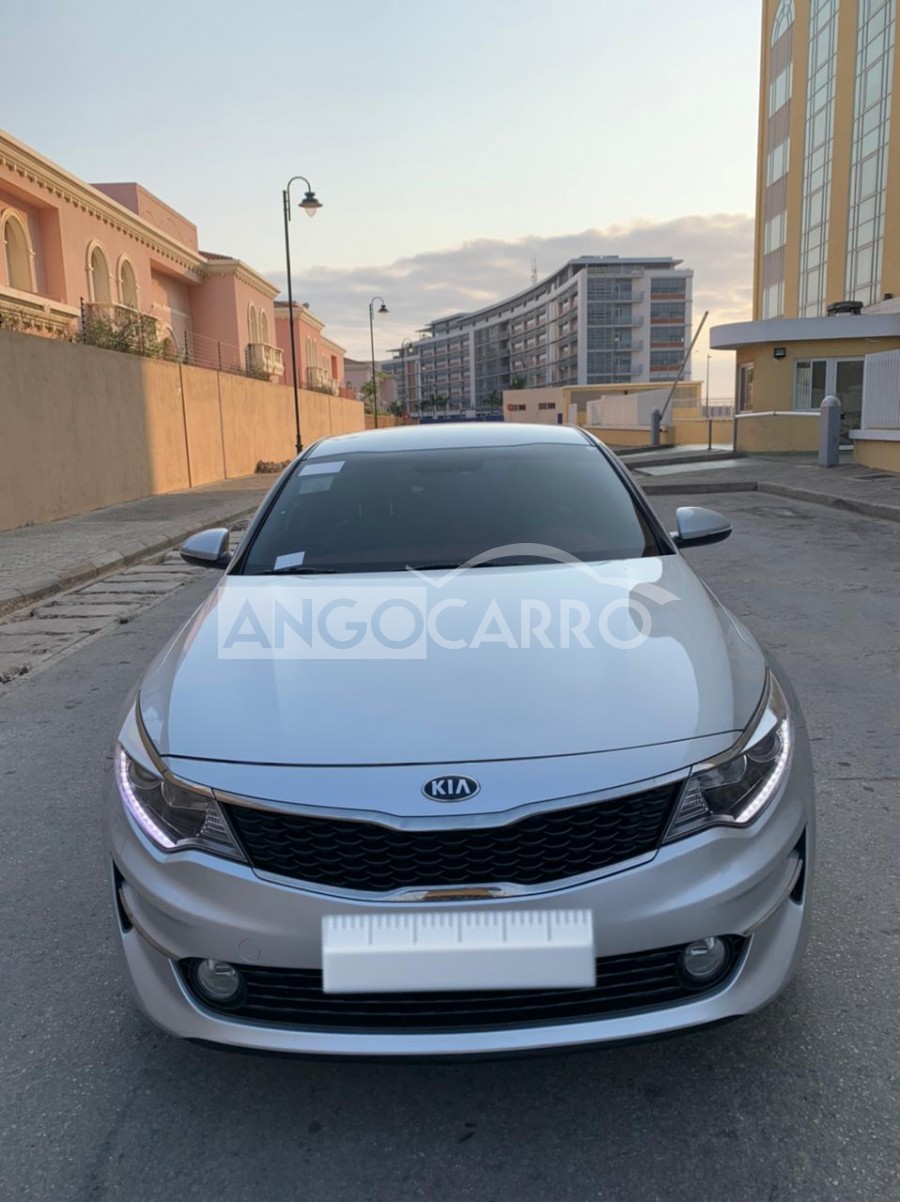 Kia K5 2016 (Gasolina) - Angocarro