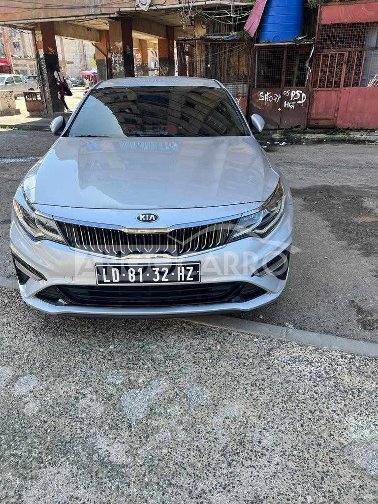 Kia K5 2017 (Gasolina) - Angocarro