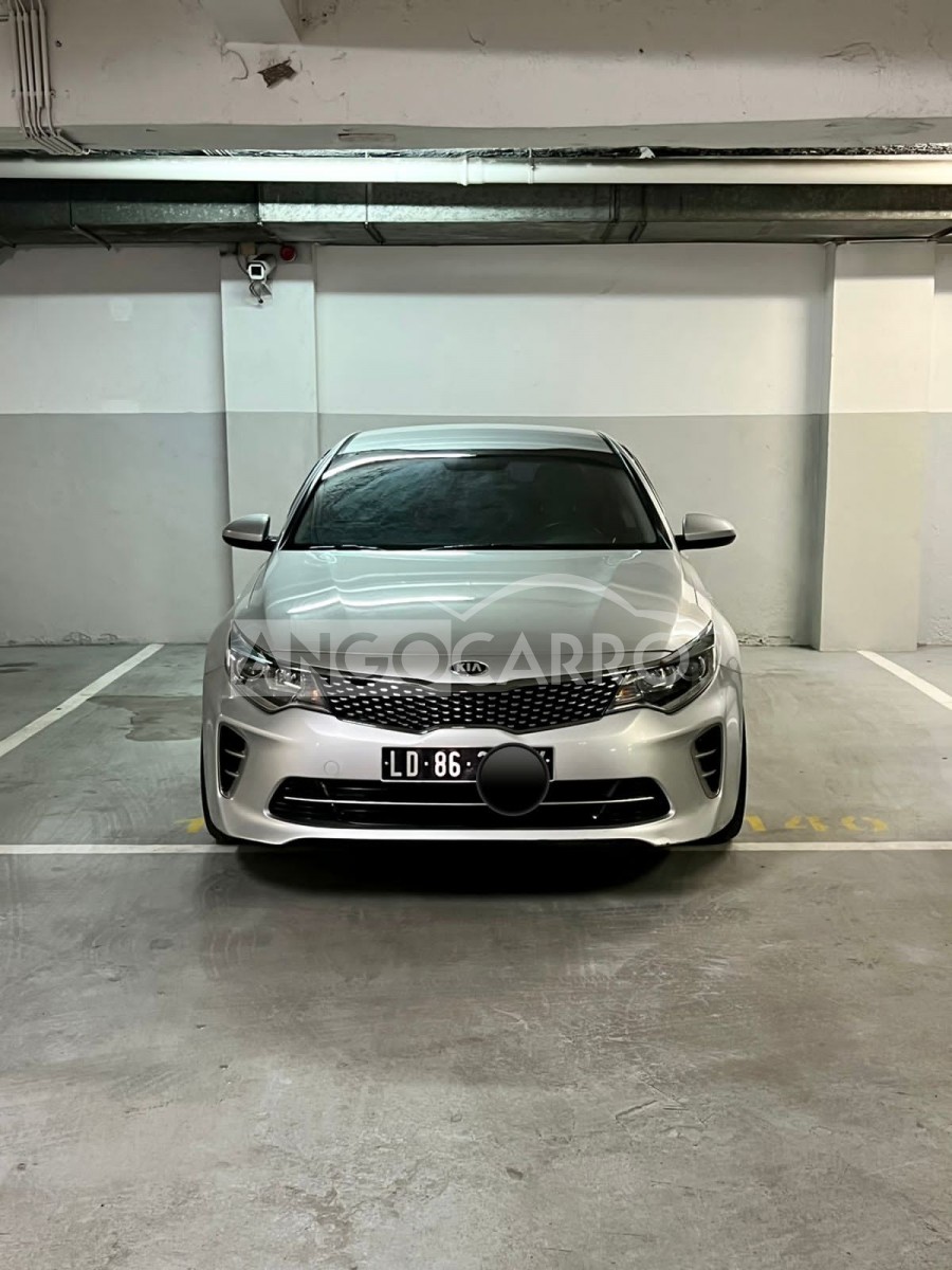 Kia K5 2018 (Gasolina) - Angocarro