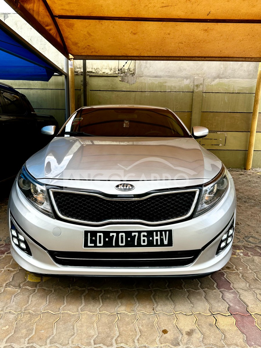 Kia K5 2018 (Gasolina) - Angocarro