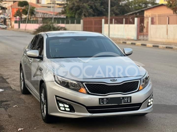 Kia K5 2018 (Gasolina) - Angocarro