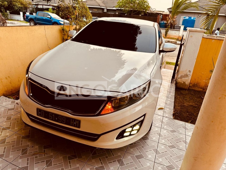 Kia K5 2020 (Gasolina) - Angocarro