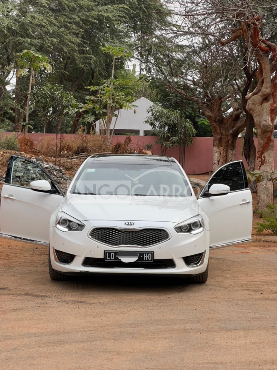 Kia K7 2016 (Gasolina) - Angocarro