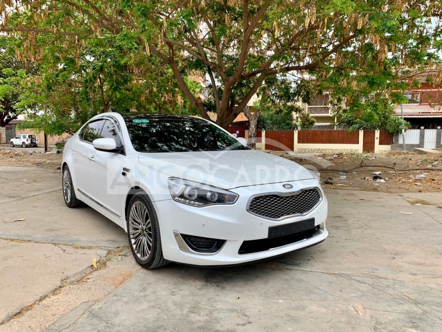 Kia K7 2017 (Gasolina) - Angocarro