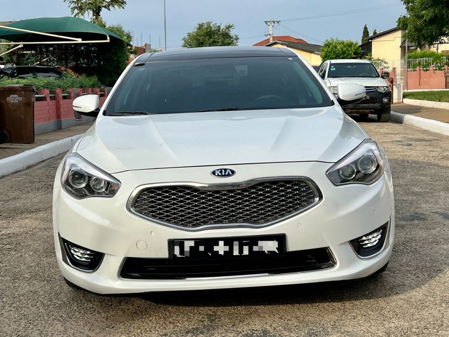 Kia K7 2018 (Gasolina) - Angocarro