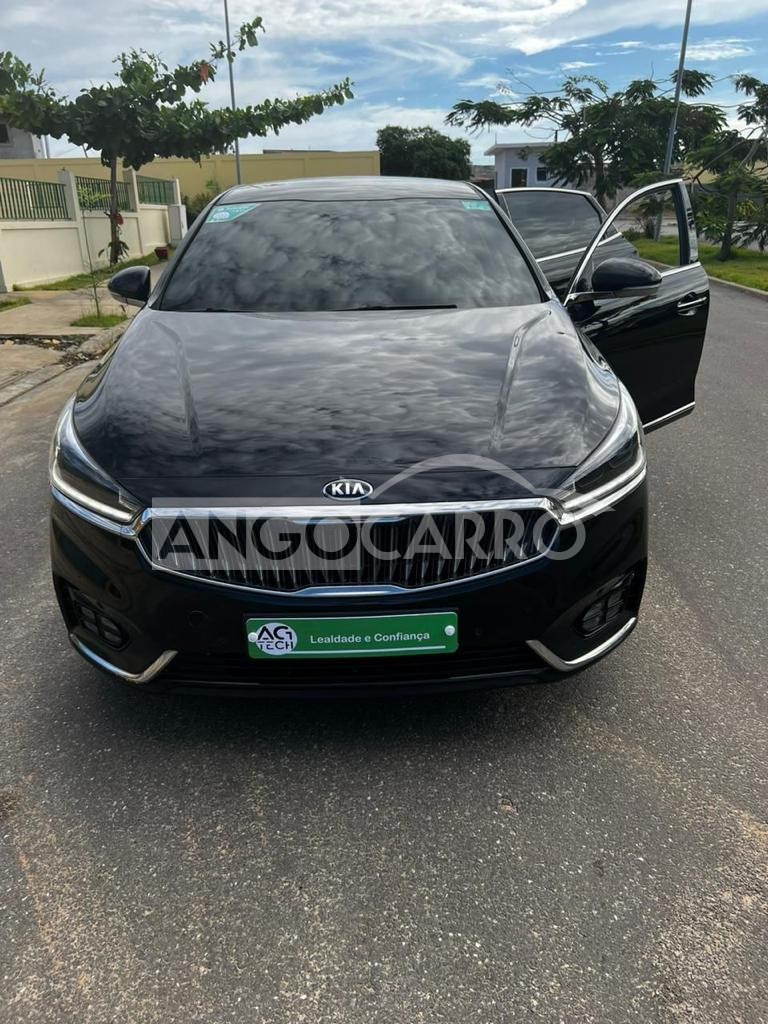 Kia K7 2020 (Gasolina) - Angocarro