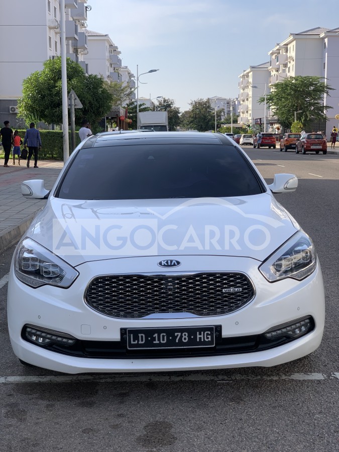 Kia K900 2019 (Gasolina) - Angocarro