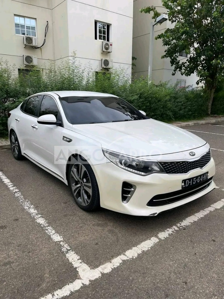 Kia Optima 2018 (Gasolina) - Angocarro