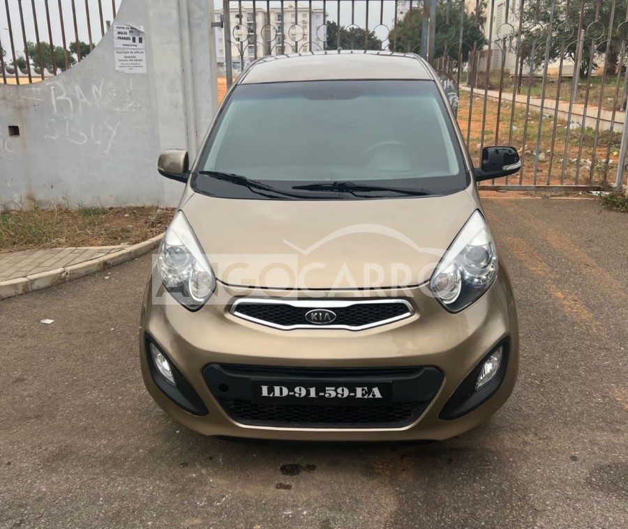 Kia Picanto 2014 (Gasolina) - Angocarro