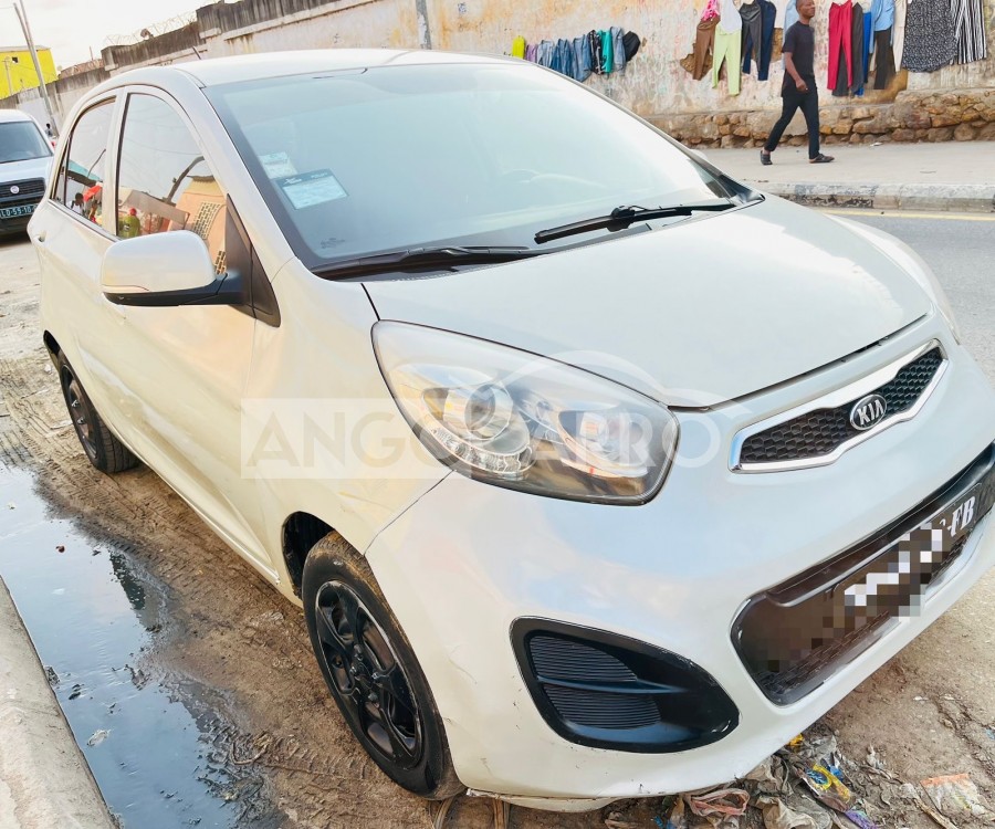 Kia Picanto 2014 (Gasolina) - Angocarro