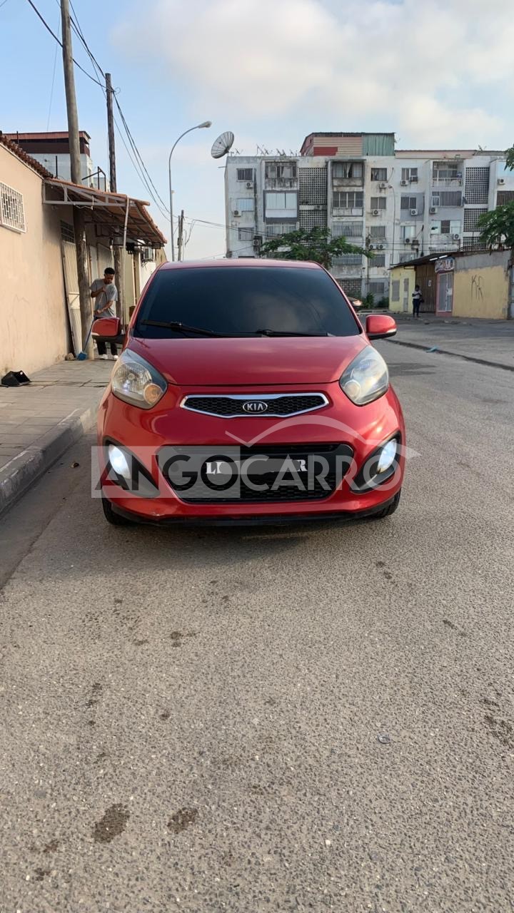 Kia Picanto 2014 (Gasolina) - Angocarro