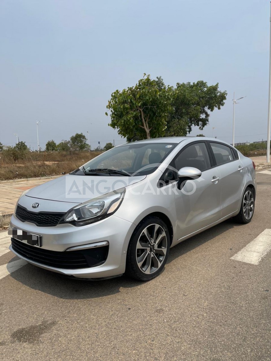 Kia Pride 2018 (Gasolina) - Angocarro