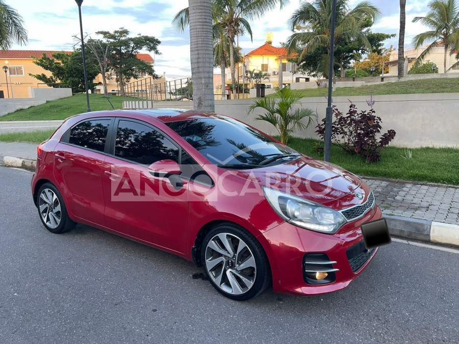 Kia Rio 2016 (Gasolina) - Angocarro