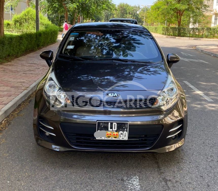 Kia Rio 2016 (Gasolina) - Angocarro
