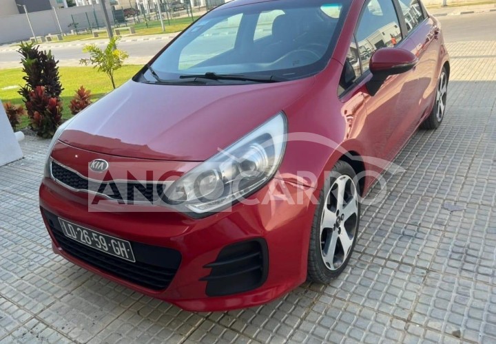 Kia Rio 2016 (Gasolina) - Angocarro