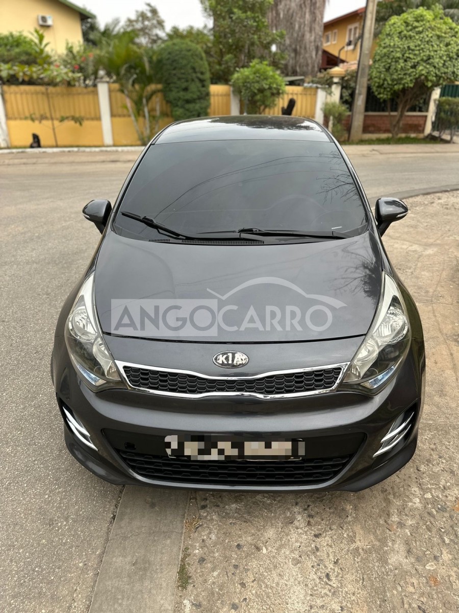 Kia Rio 2016 (Gasolina) - Angocarro