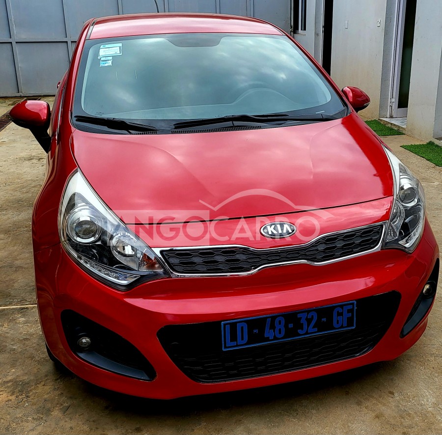 Kia Rio 2016 (Gasolina) - Angocarro