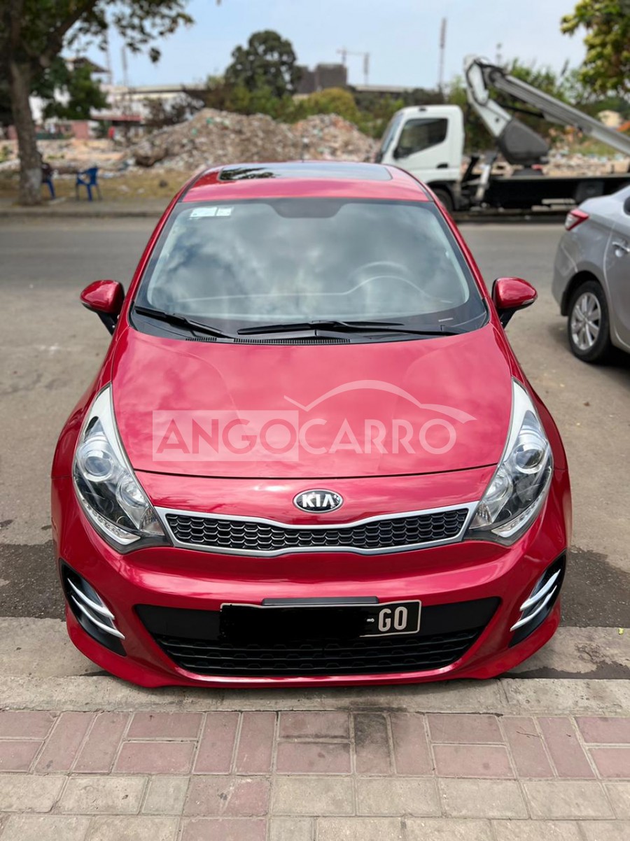 Kia Rio 2016 (Gasolina) - Angocarro
