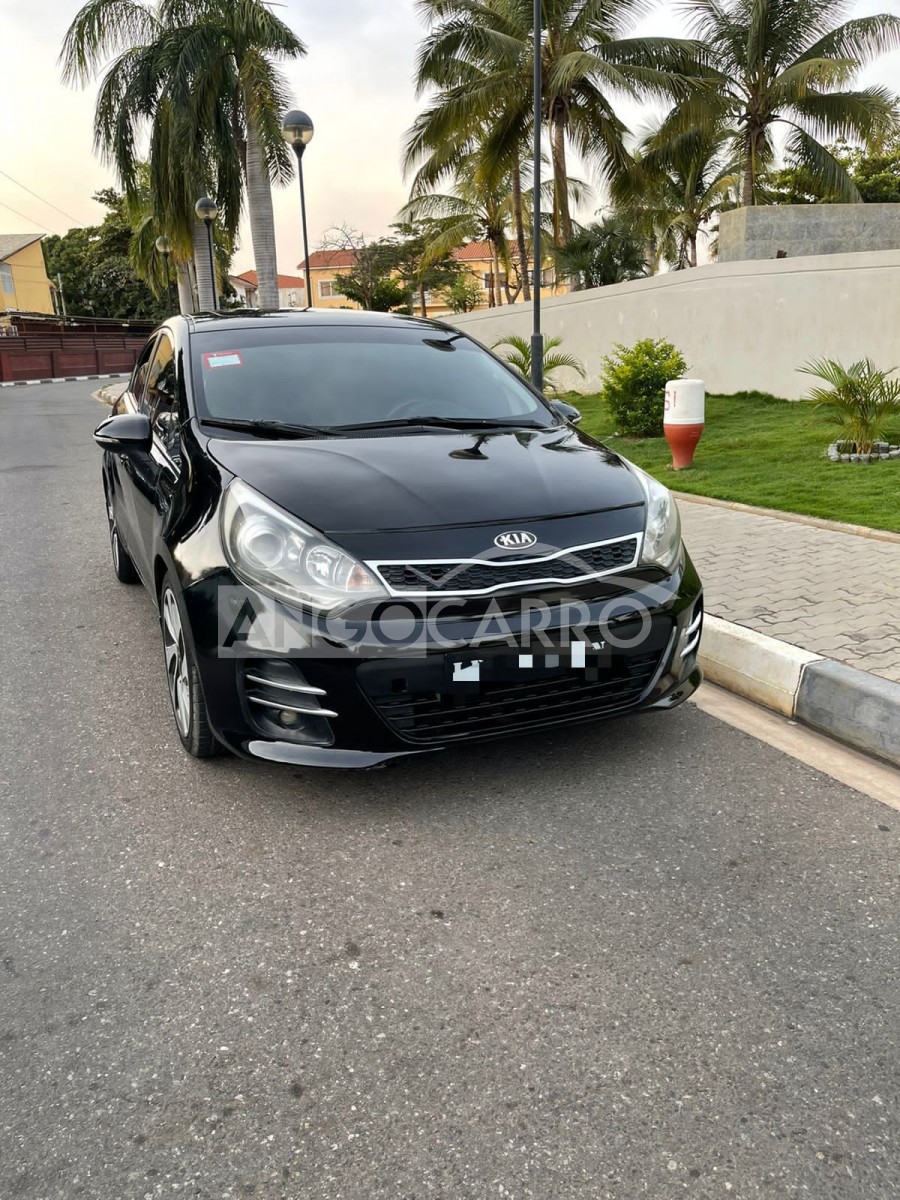 Kia Rio 2016 (Gasolina) - Angocarro