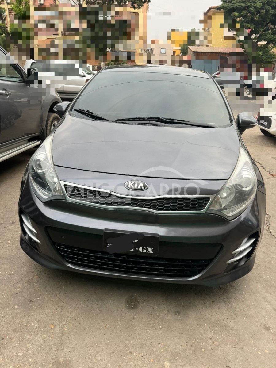 Kia Rio 2017 (Gasolina) - Angocarro