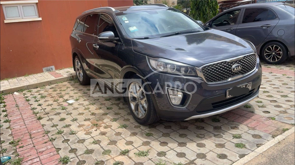 Kia Sorento 2018 (Gasolina) - Angocarro