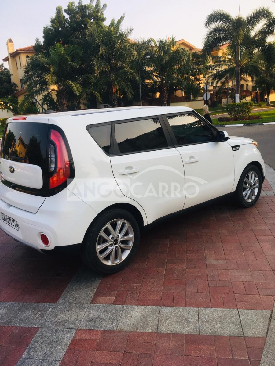 Kia Soul 2020 (Gasolina) - Angocarro