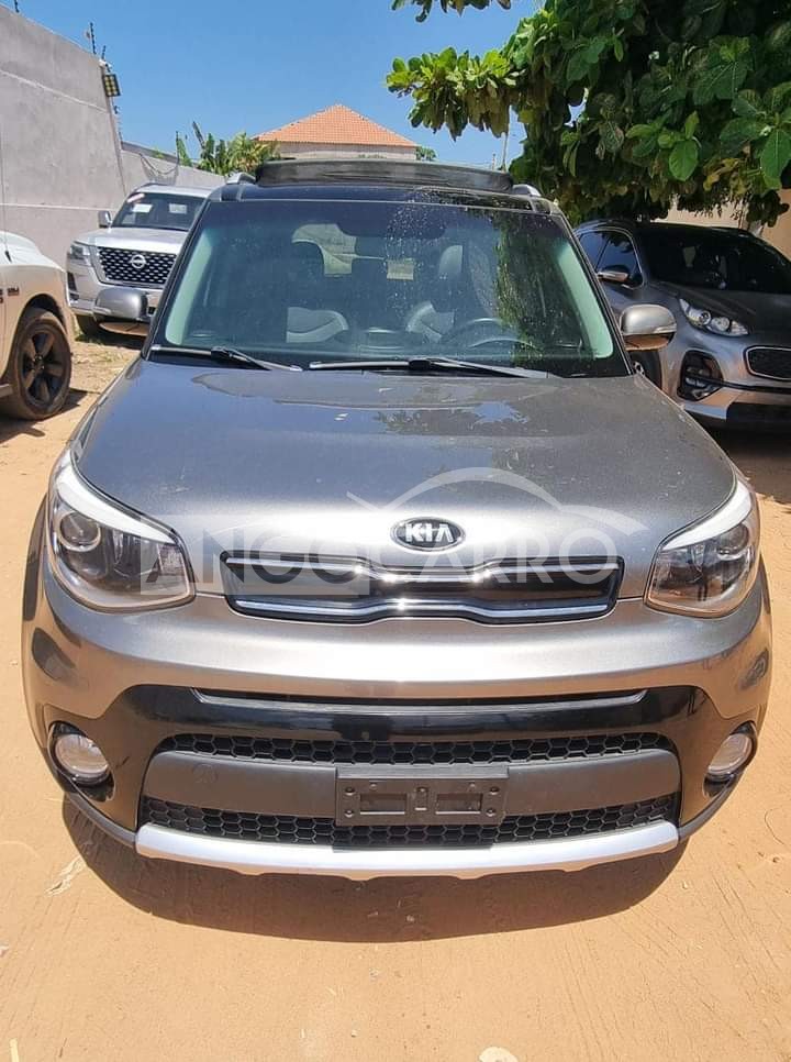 Kia Soul 2022 (Gasolina) - Angocarro