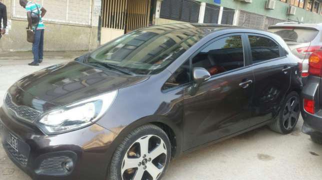 Kia Rio - Angocarro