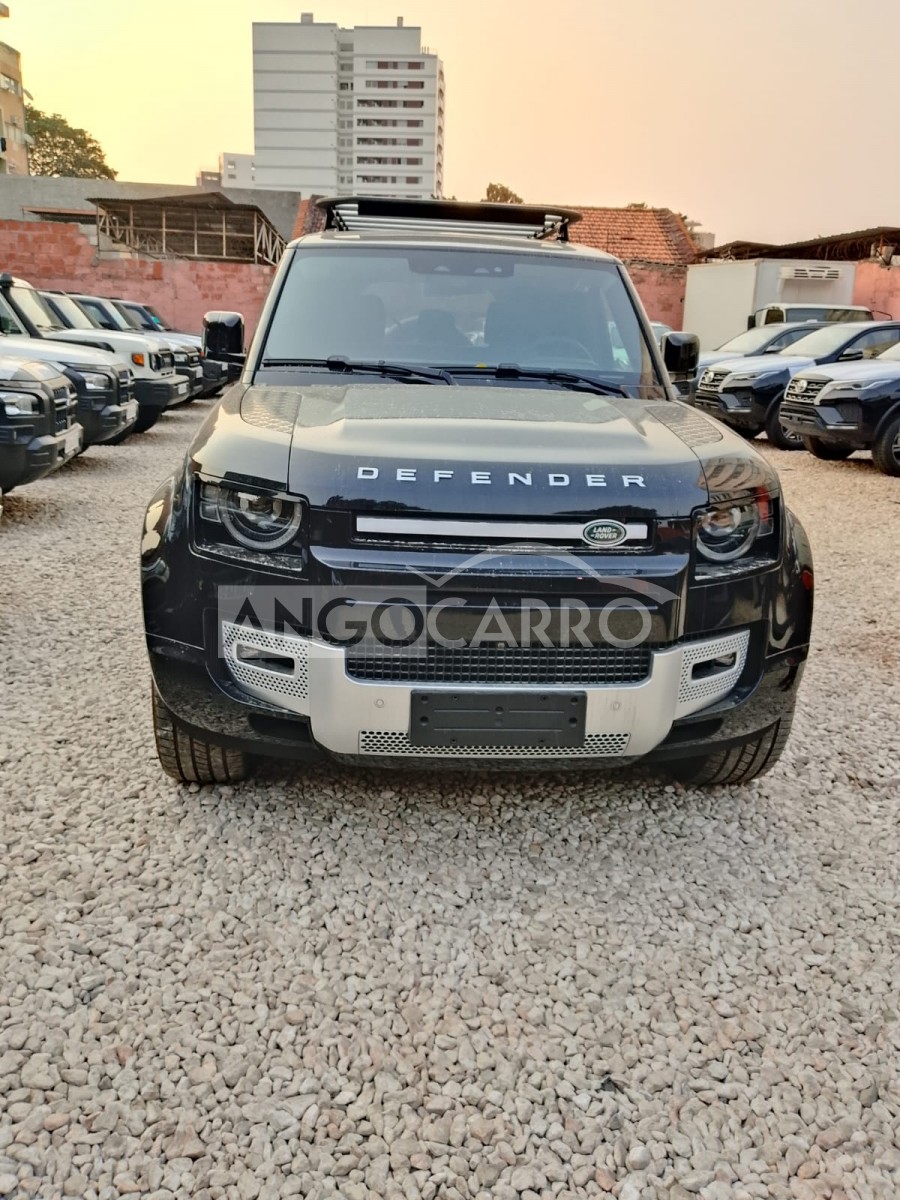 Land-Rover Defender 2024 (Gasolina) - Angocarro