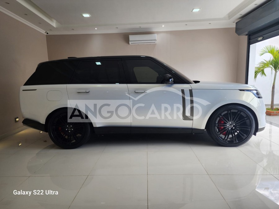 Land-Rover Range Rover 2023 (Diesel) - Angocarro
