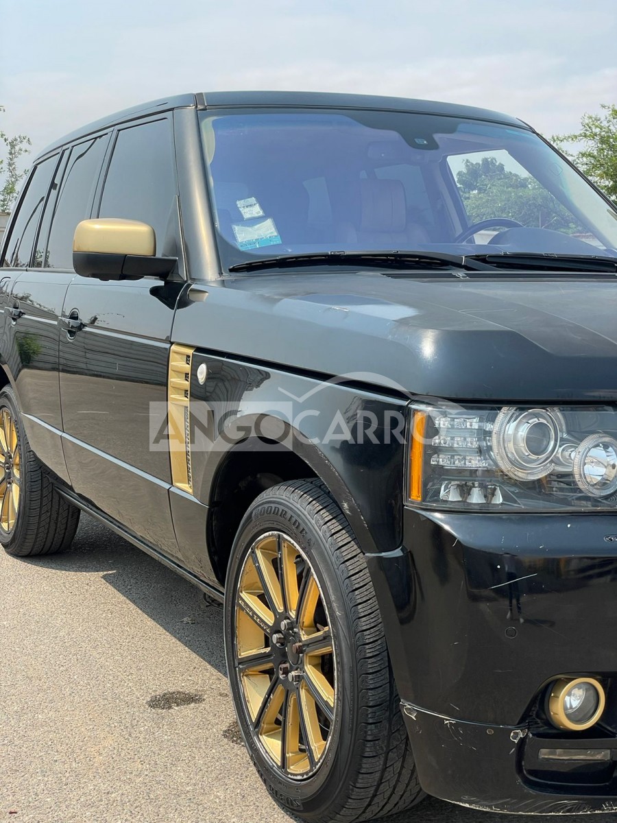 Land-Rover Range Rover Vogue 2014 (Gasolina) - Angocarro