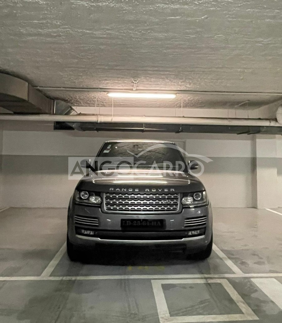 Land-Rover Range Rover Vogue 2015 (Gasolina) - Angocarro