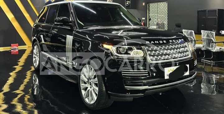 Land-Rover Range Rover Vogue 2017 (Gasolina) - Angocarro
