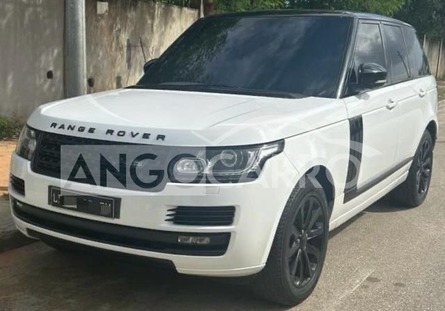 Land-Rover Range Rover Vogue 2017 (Gasolina) - Angocarro