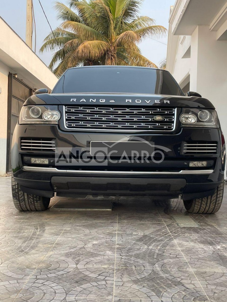 Land-Rover Range Rover Vogue 2017 (Gasolina) - Angocarro