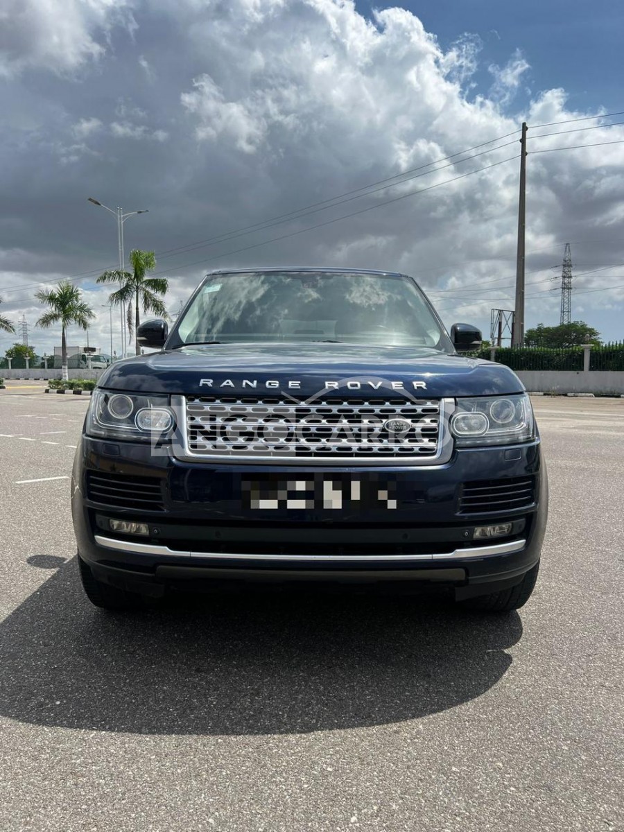 Land-Rover Range Rover Vogue 2018 (Gasolina) - Angocarro