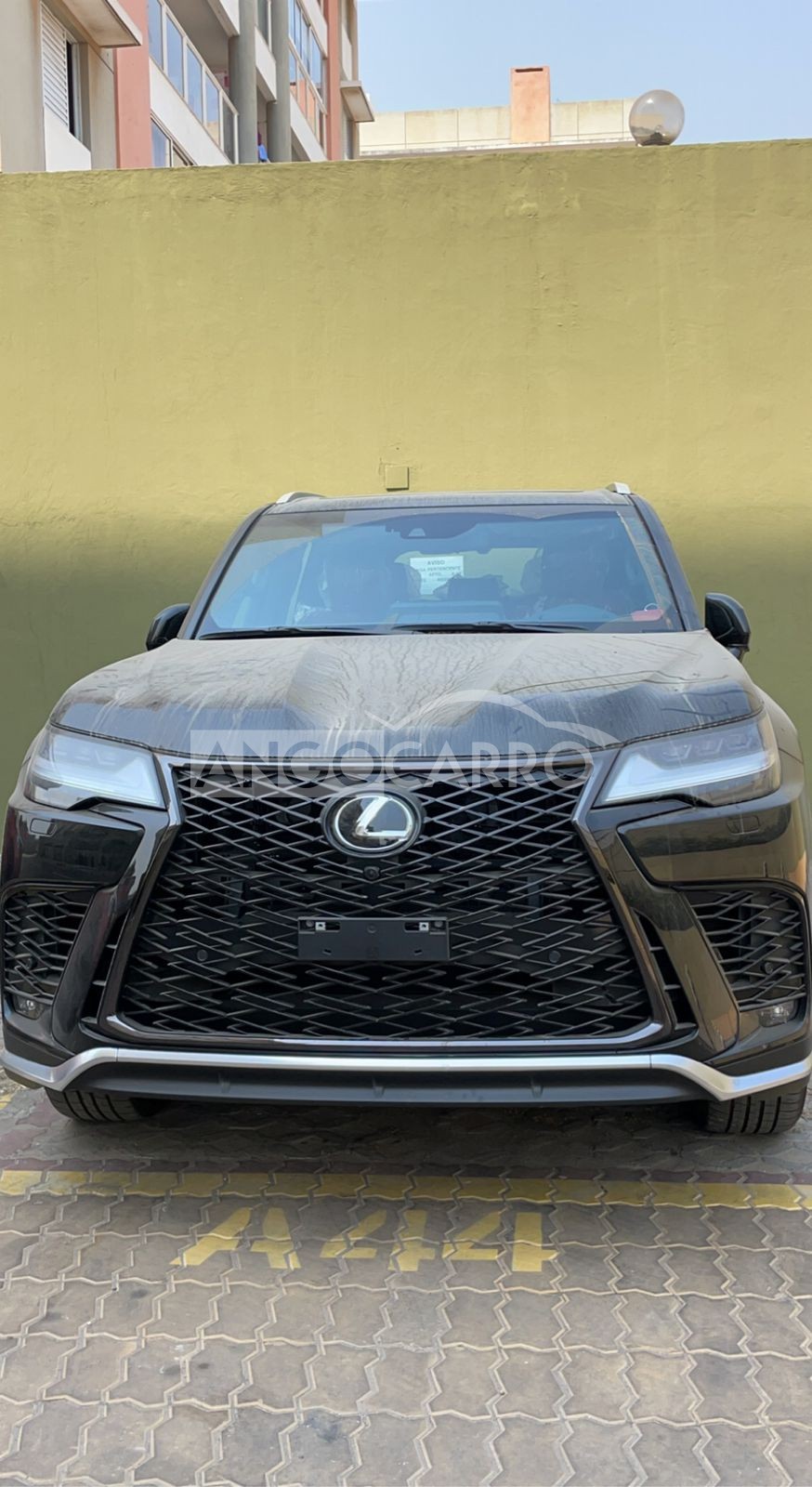 Lexus LX 2022 (Gasolina) - Angocarro