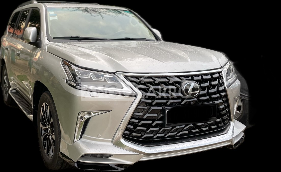 Lexus LX 570 2012 (Gasolina) - Angocarro