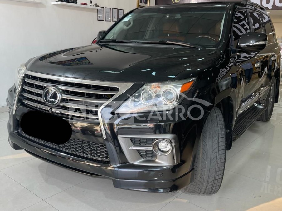 Lexus LX 570 2014 (Gasolina) - Angocarro
