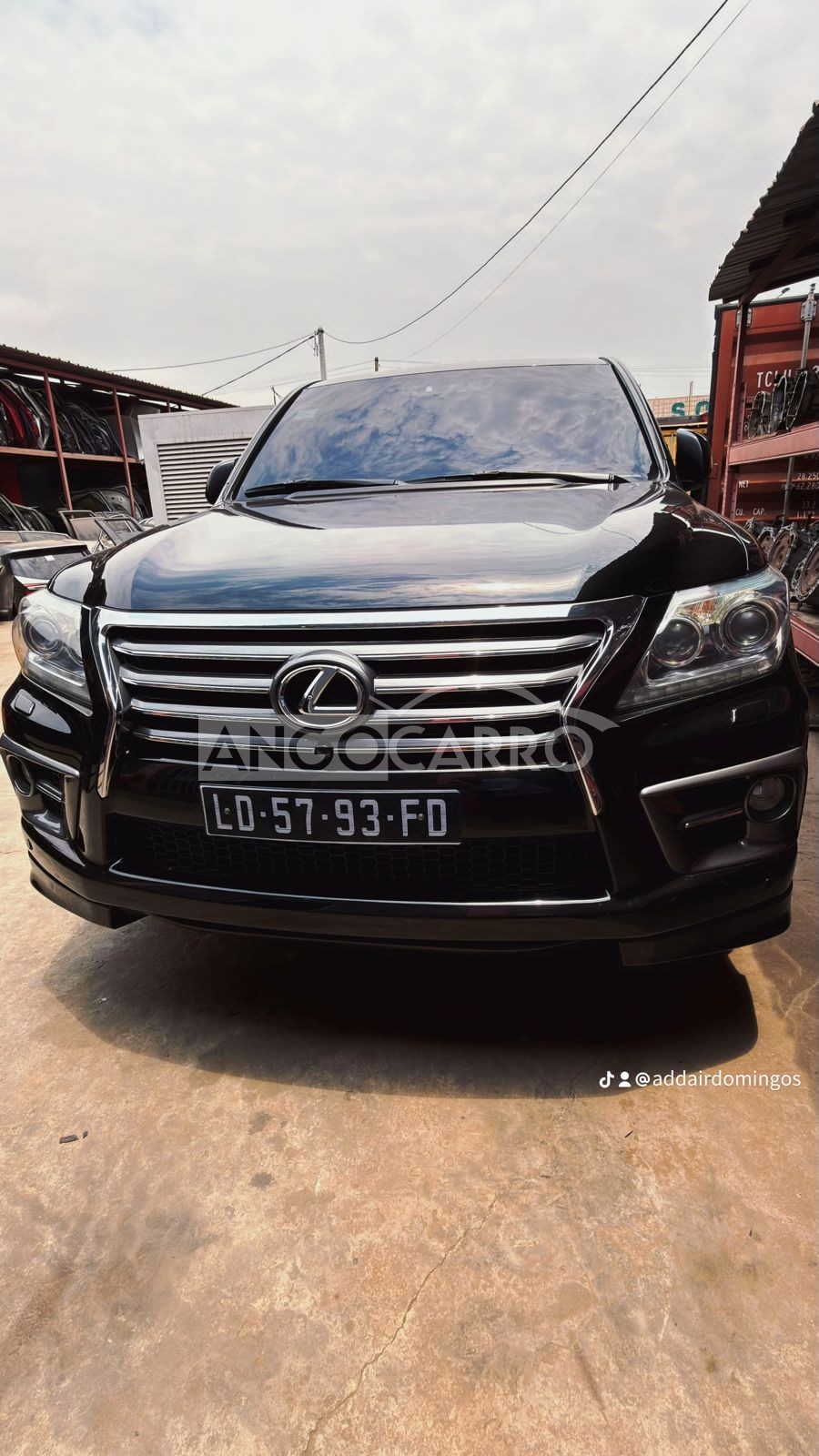 Lexus LX 570 2014 (Gasolina) - Angocarro
