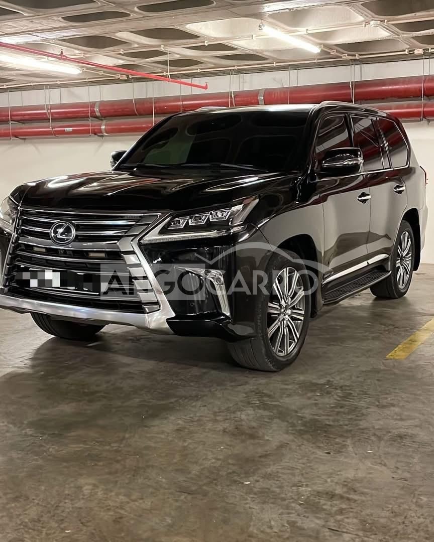 Lexus LX 570 2017 (Gasolina) - Angocarro