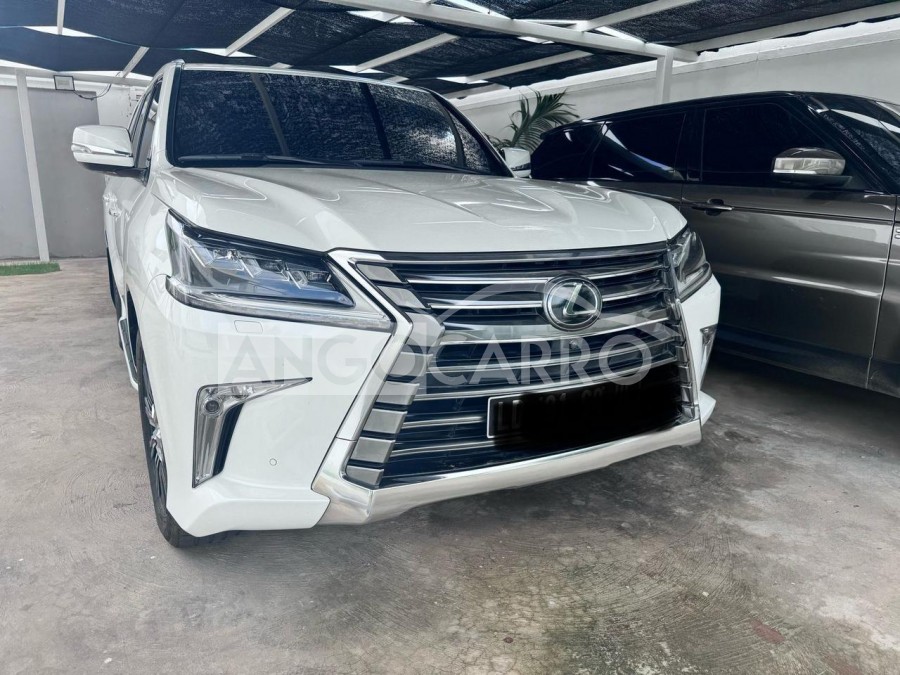 Lexus LX 570 2020 (Gasolina) - Angocarro