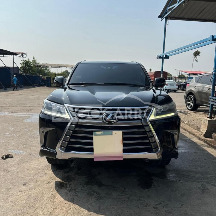 Lexus LX 570 2020 (Gasolina) - Angocarro
