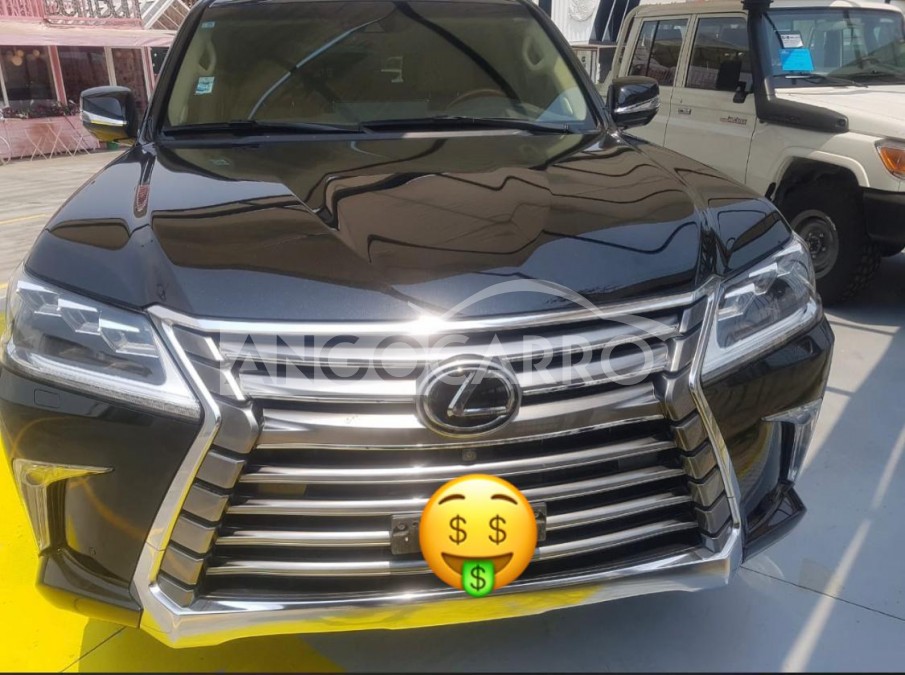 Lexus LX 570 2020 (Gasolina) - Angocarro