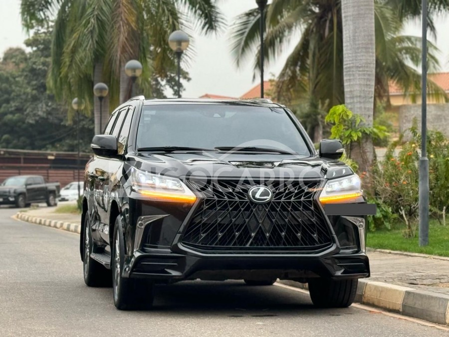 Lexus LX 570 2020 (Gasolina) - Angocarro