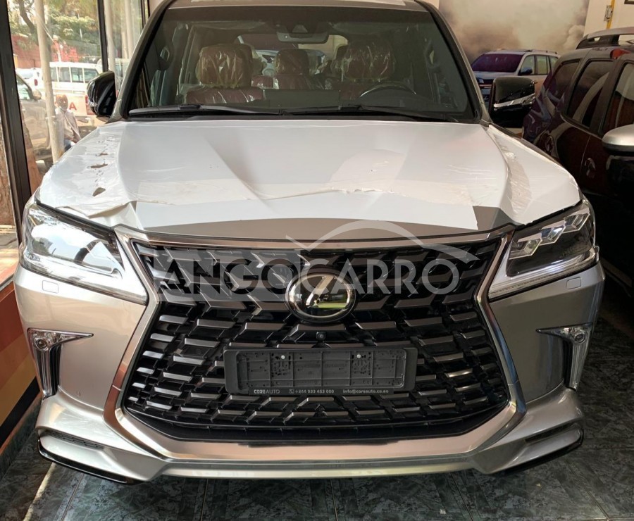 Lexus LX 570 2021 (Gasolina) - Angocarro