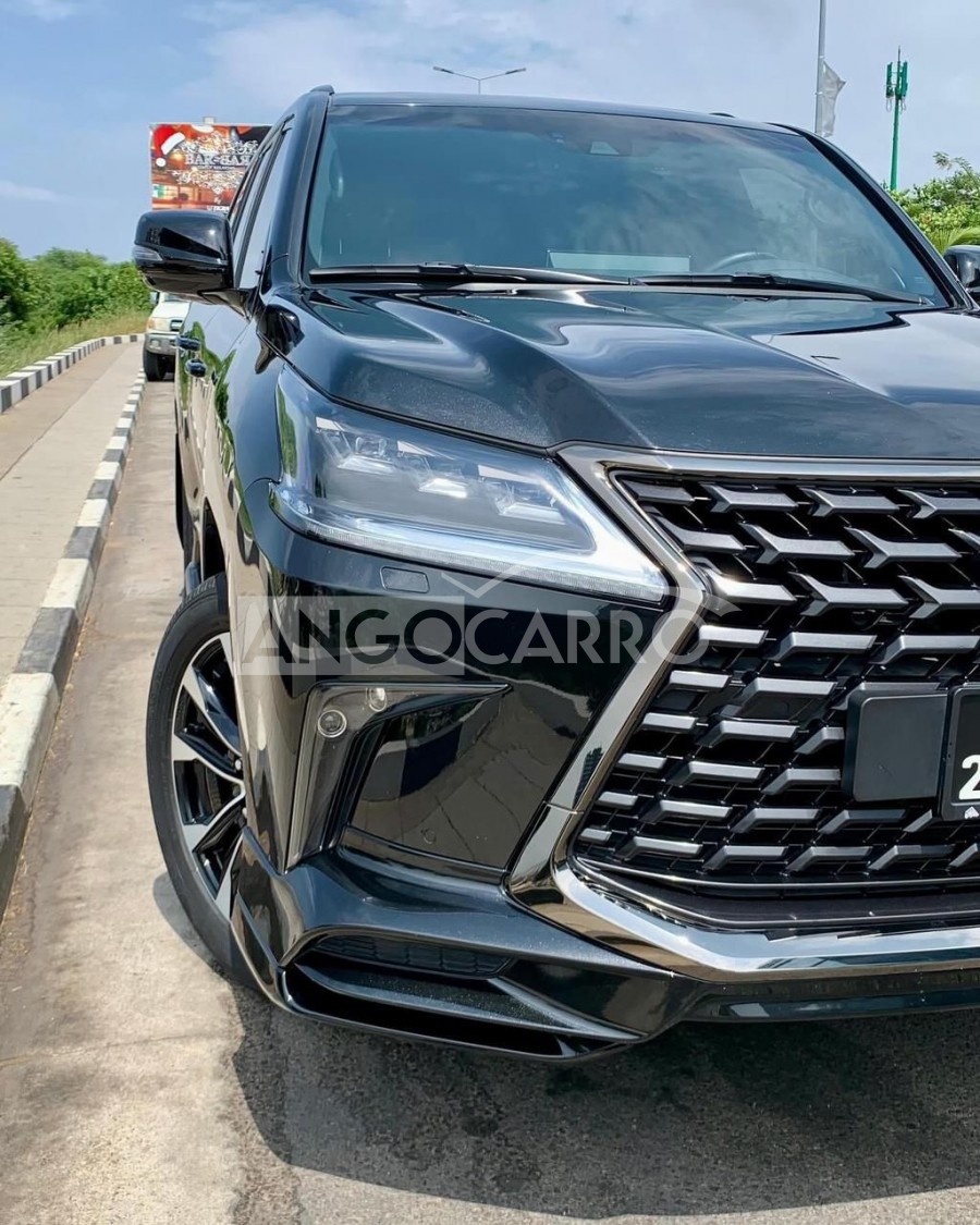 Lexus LX 570 2021 (Gasolina) - Angocarro