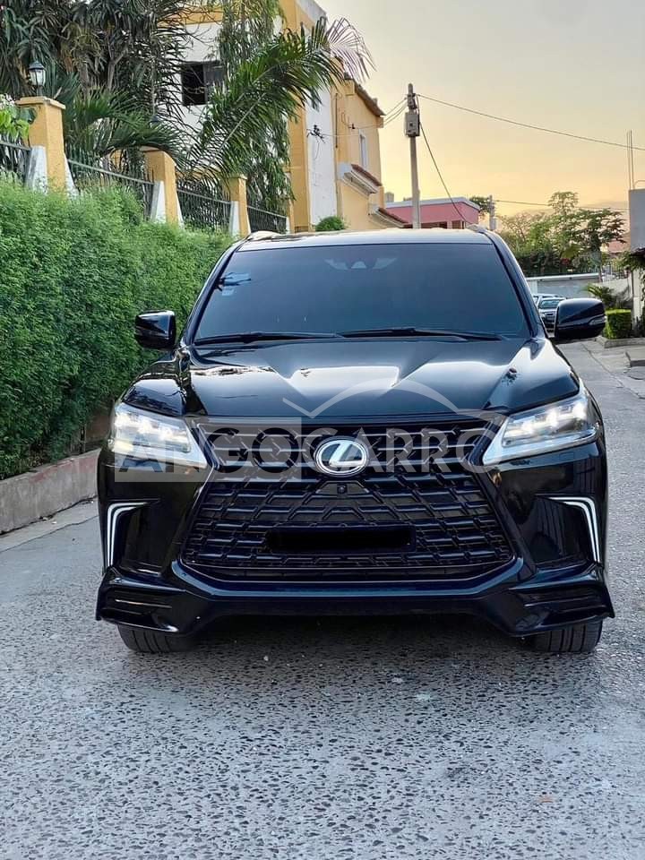 Lexus LX 570 2021 (Gasolina) - Angocarro